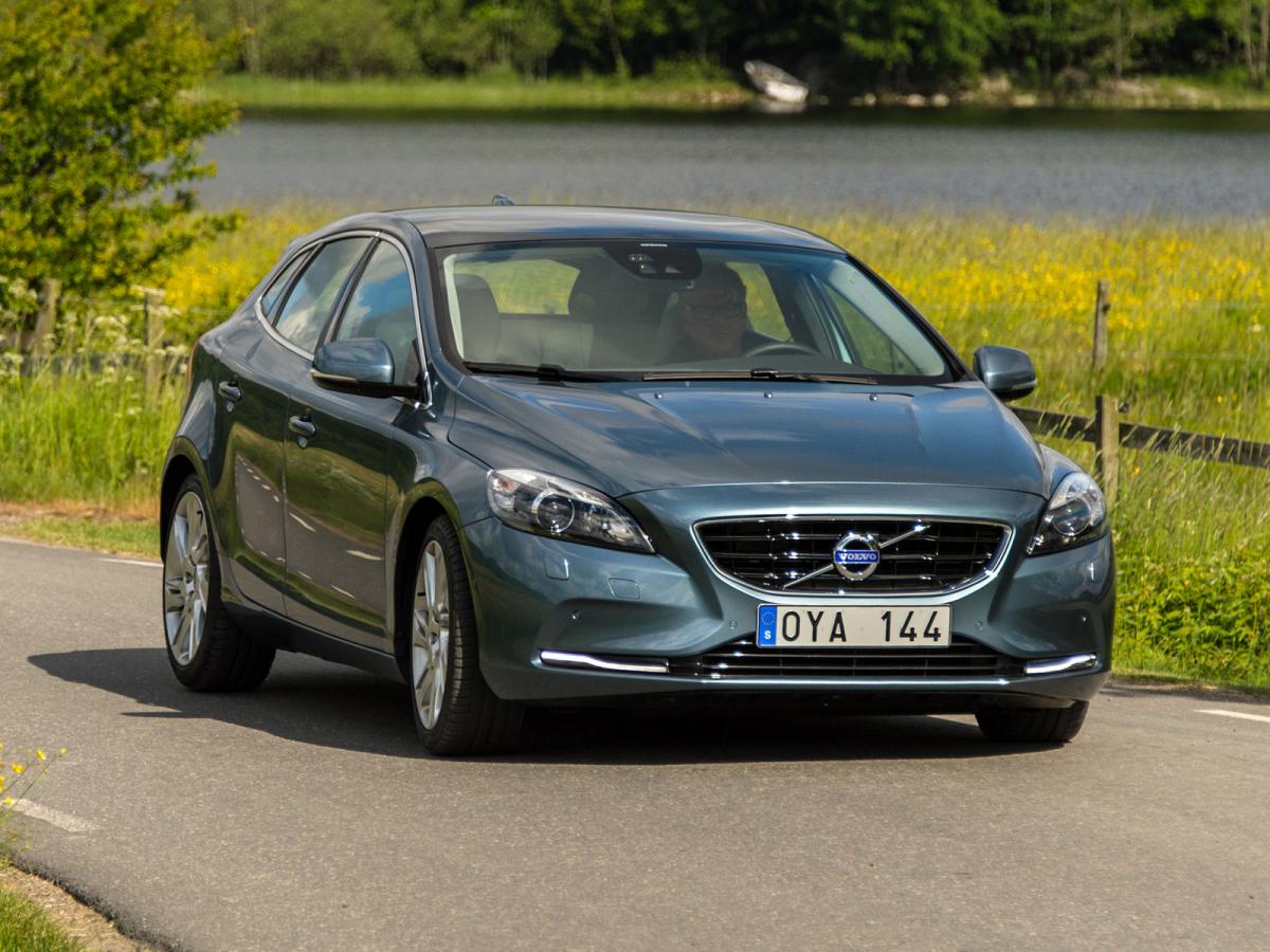 Volvo V40 (2012) 1.5 T3 (152 Hp) Automatic
